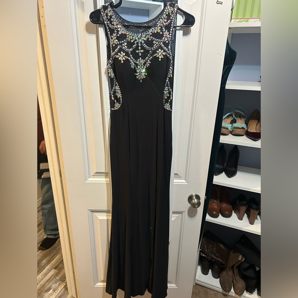 Formal Prom Dress! Only Wore Once! Size Small! - Gem